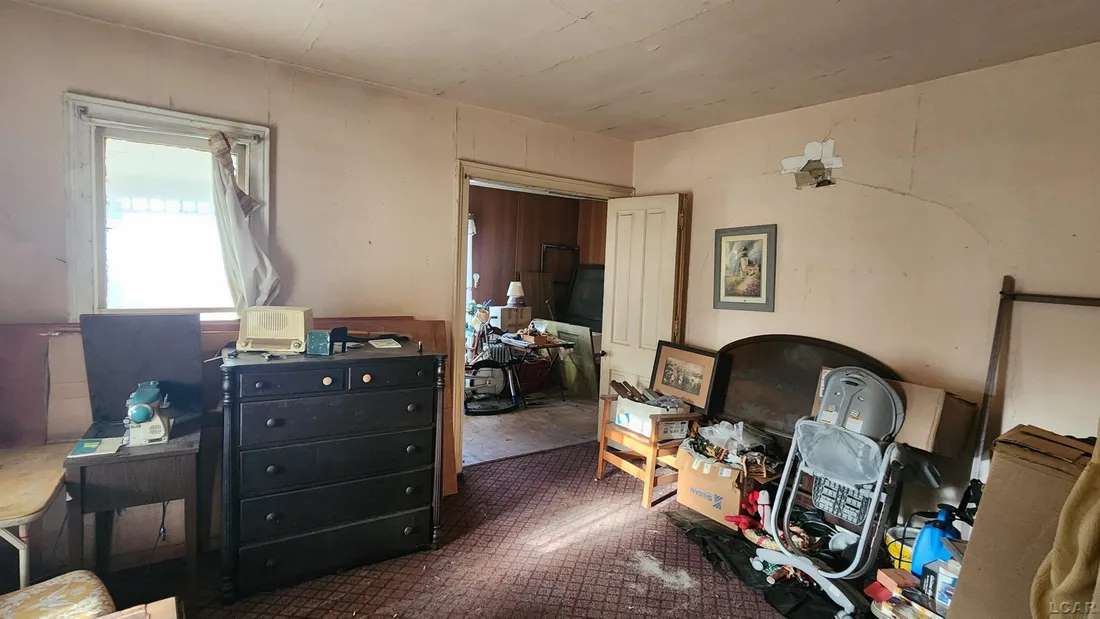 c. 1840/1890 in Clinton, MI - Old House Dreams