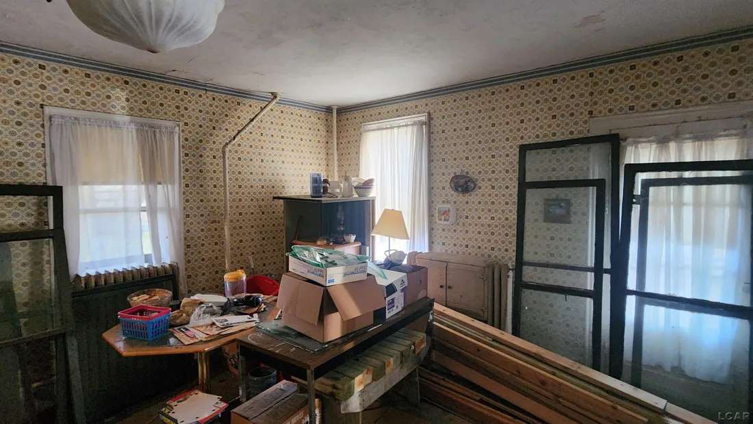 c. 1840/1890 in Clinton, MI - Old House Dreams