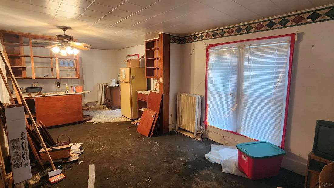 c. 1840/1890 in Clinton, MI - Old House Dreams