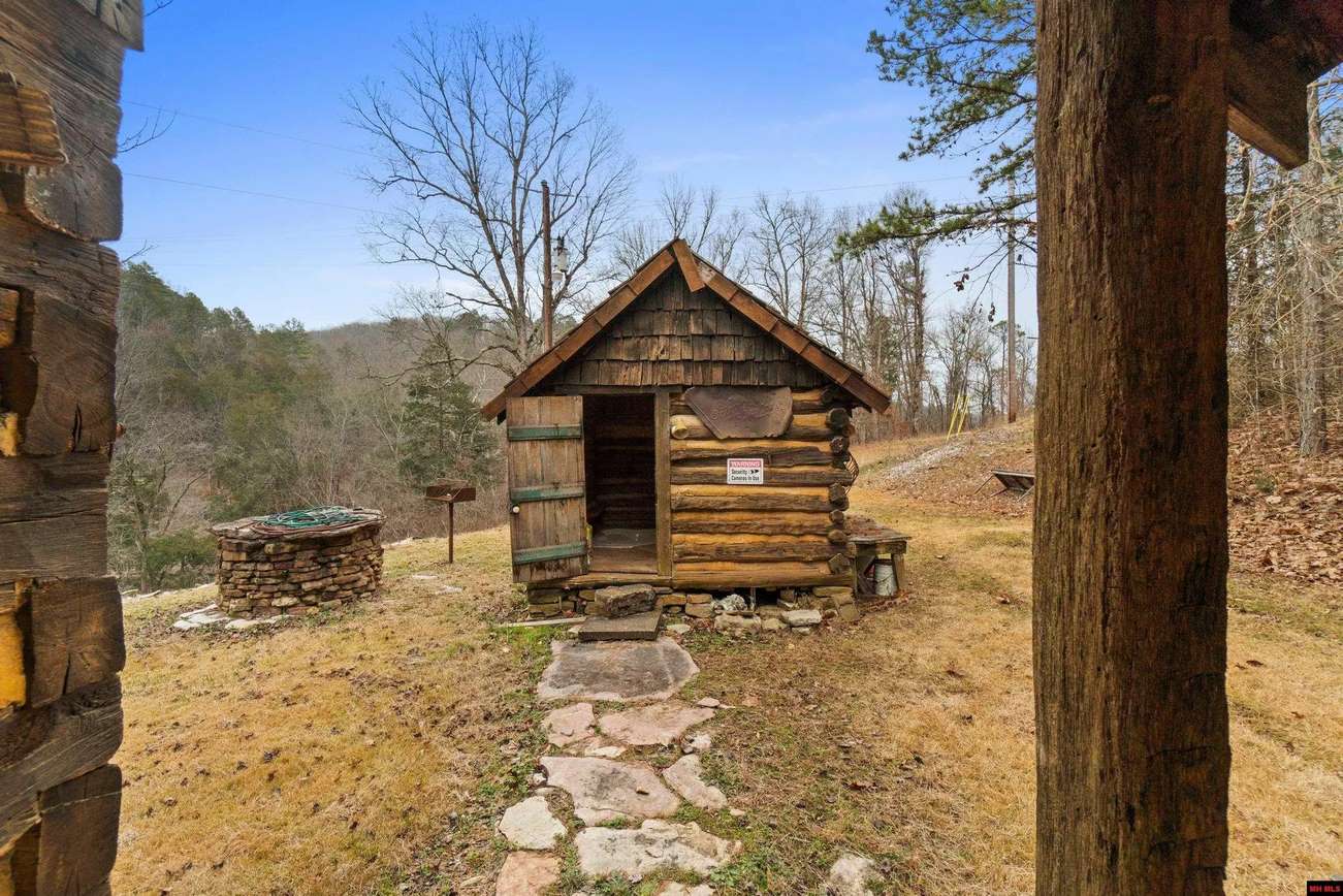 c. 1850 Log Cabin in Jasper, AR - Old House Dreams