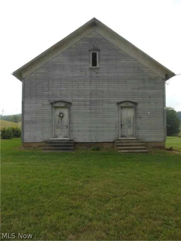 1891 Church in Fresno, OH - Old House Dreams