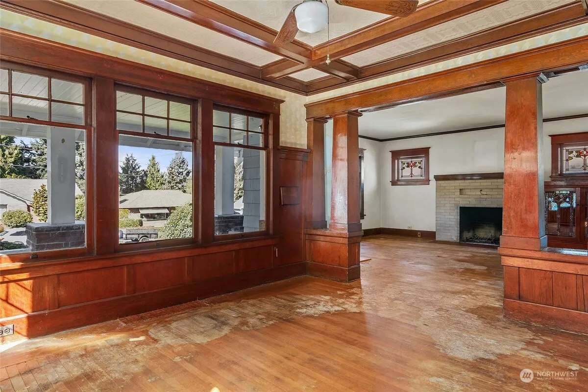 1916 Craftsman in Seattle, WA - Old House Dreams