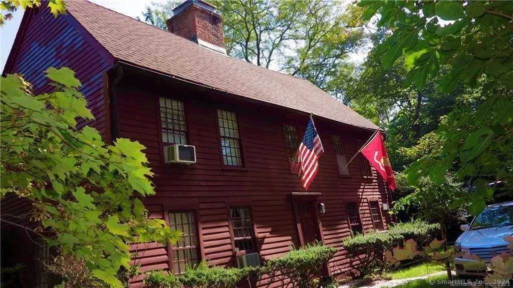 c. 1750 in Cheshire, CT - Old House Dreams