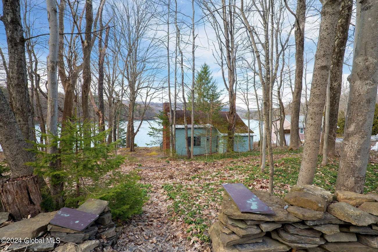 1934 in Summit, NY - Old House Dreams