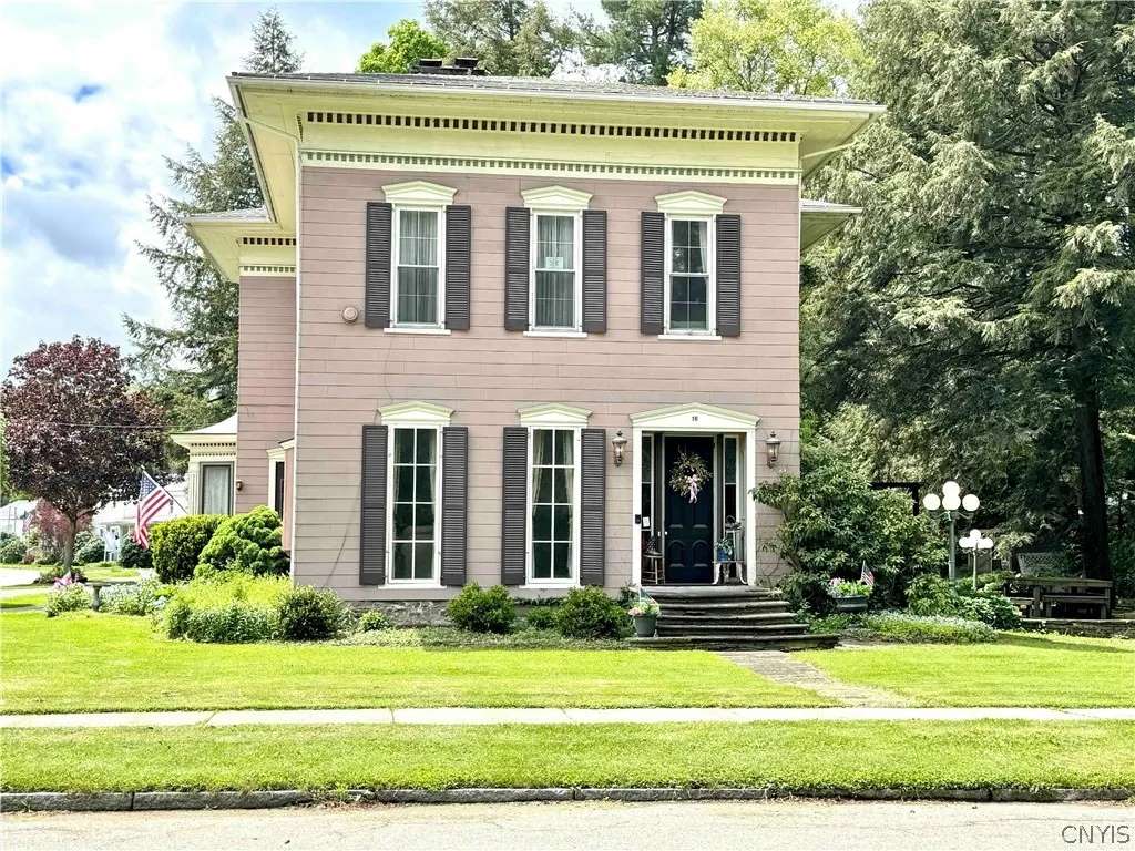 1853 Italianate in Amity, NY - Old House Dreams
