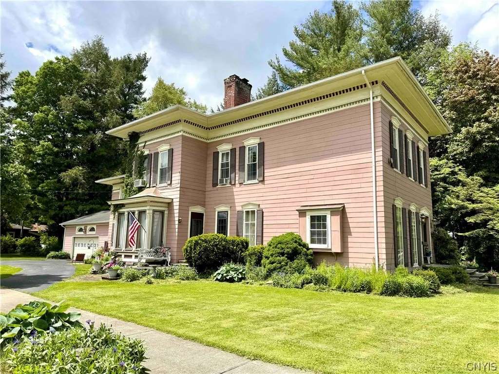 1853 Italianate in Amity, NY - Old House Dreams
