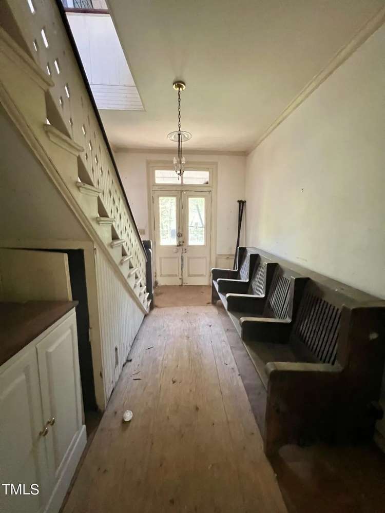 Bahama, NC - Old House Dreams