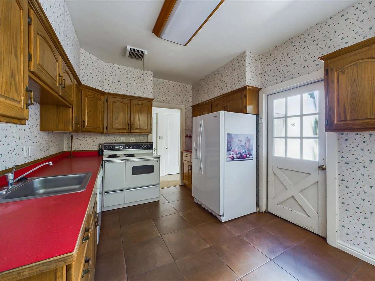 1926 Spanish Revival in Benbow, CA - Old House Dreams