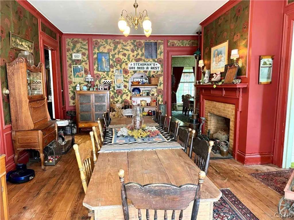 1853 Italianate in Amity, NY - Old House Dreams