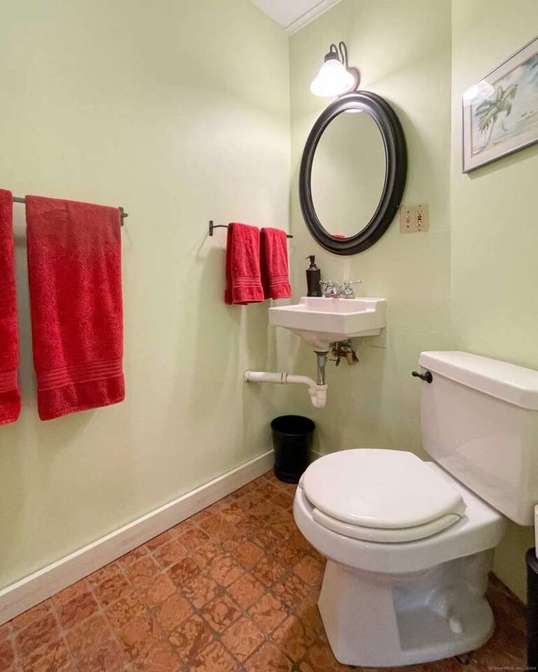 c. 1776 in Durham, CT - Old House Dreams