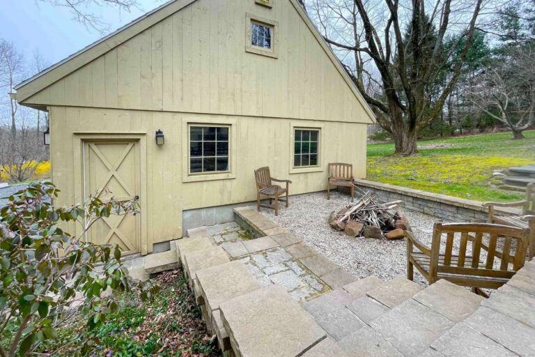 c. 1776 in Durham, CT - Old House Dreams