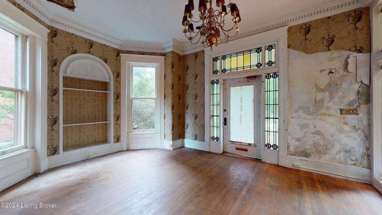 c. 1880 in Louisville, KY - Old House Dreams