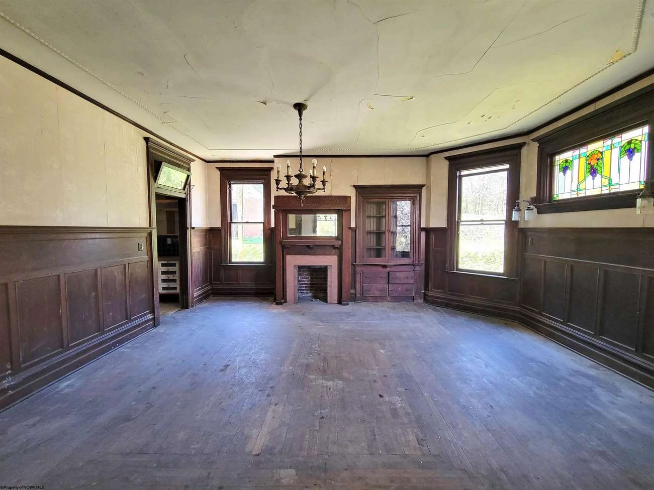 c. 1900 Colonial Revival in Clarksburg, WV - Old House Dreams