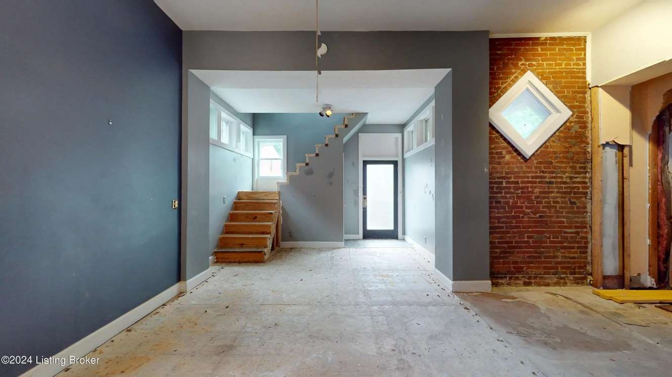c. 1880 in Louisville, KY - Old House Dreams
