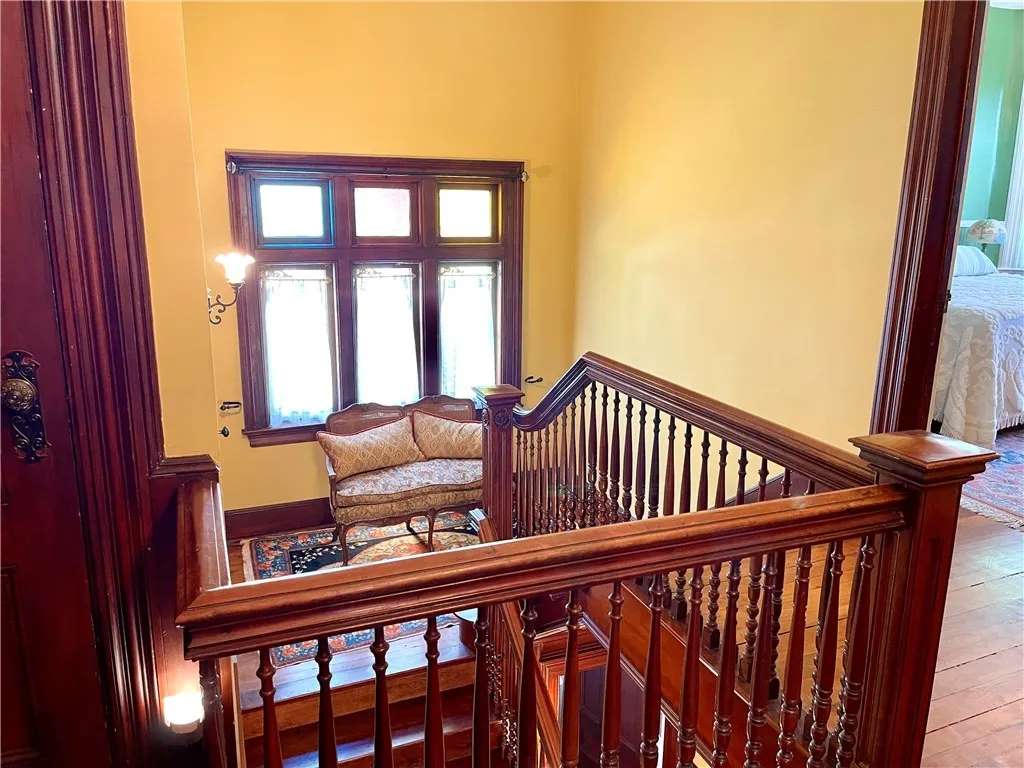 1894 Queen Anne in Bainbridge, NY - Old House Dreams