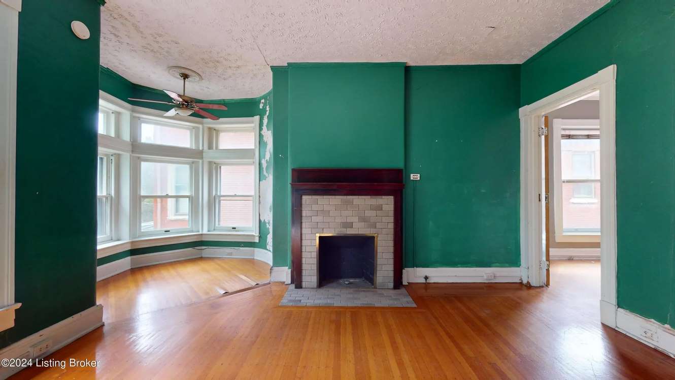 c. 1880 in Louisville, KY - Old House Dreams