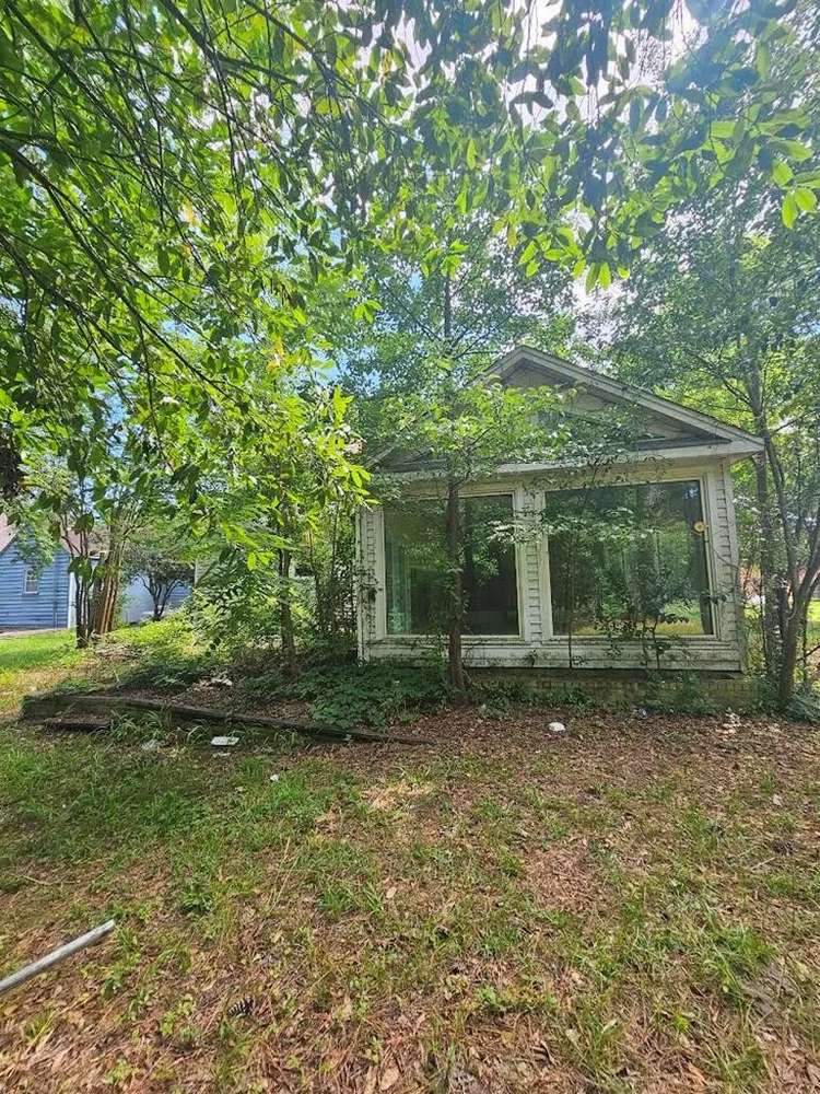 1908 in Elloree, SC - Old House Dreams