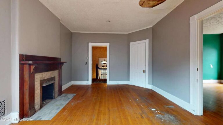 c. 1880 in Louisville, KY - Old House Dreams