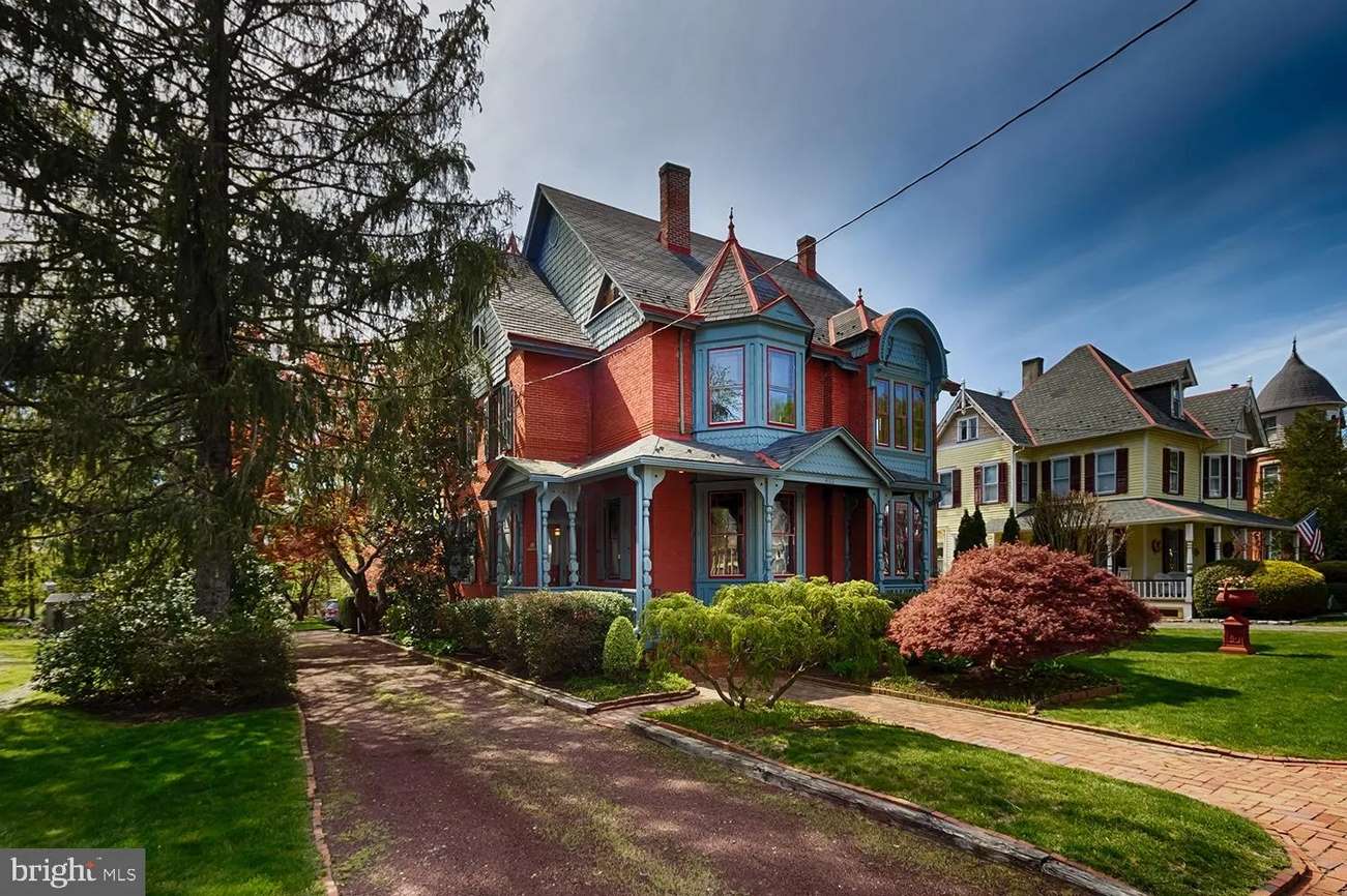 1885 in Mount Holly, NJ - Old House Dreams