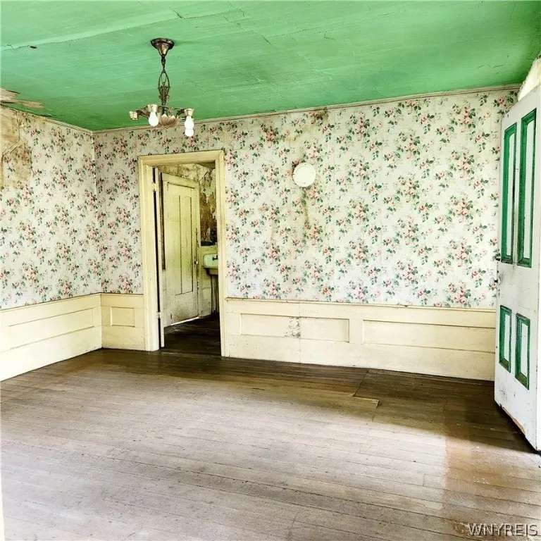 1845 in Mansfield, NY - Old House Dreams