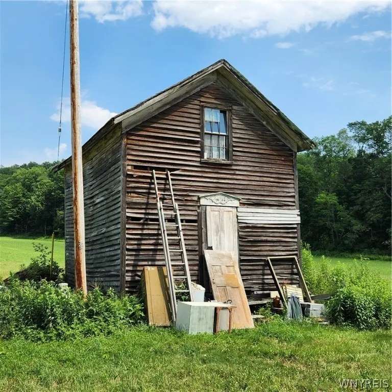 1845 in Mansfield, NY - Old House Dreams