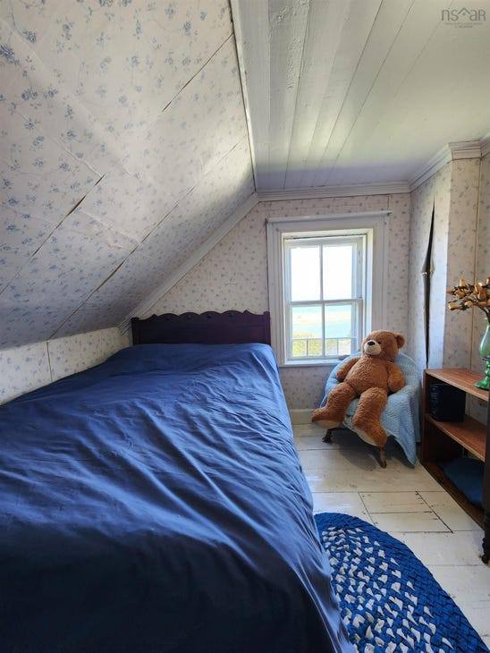 c. 1820 in Cap La Ronde, Nova Scotia - Old House Dreams