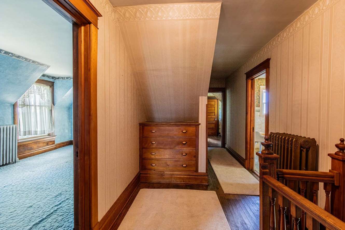 1903 in La Moille, IL - Old House Dreams