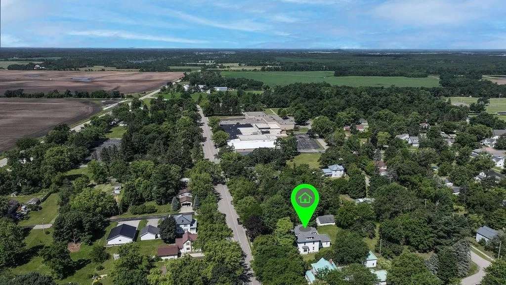 Colonial Revival in Almond, WI - Old House Dreams