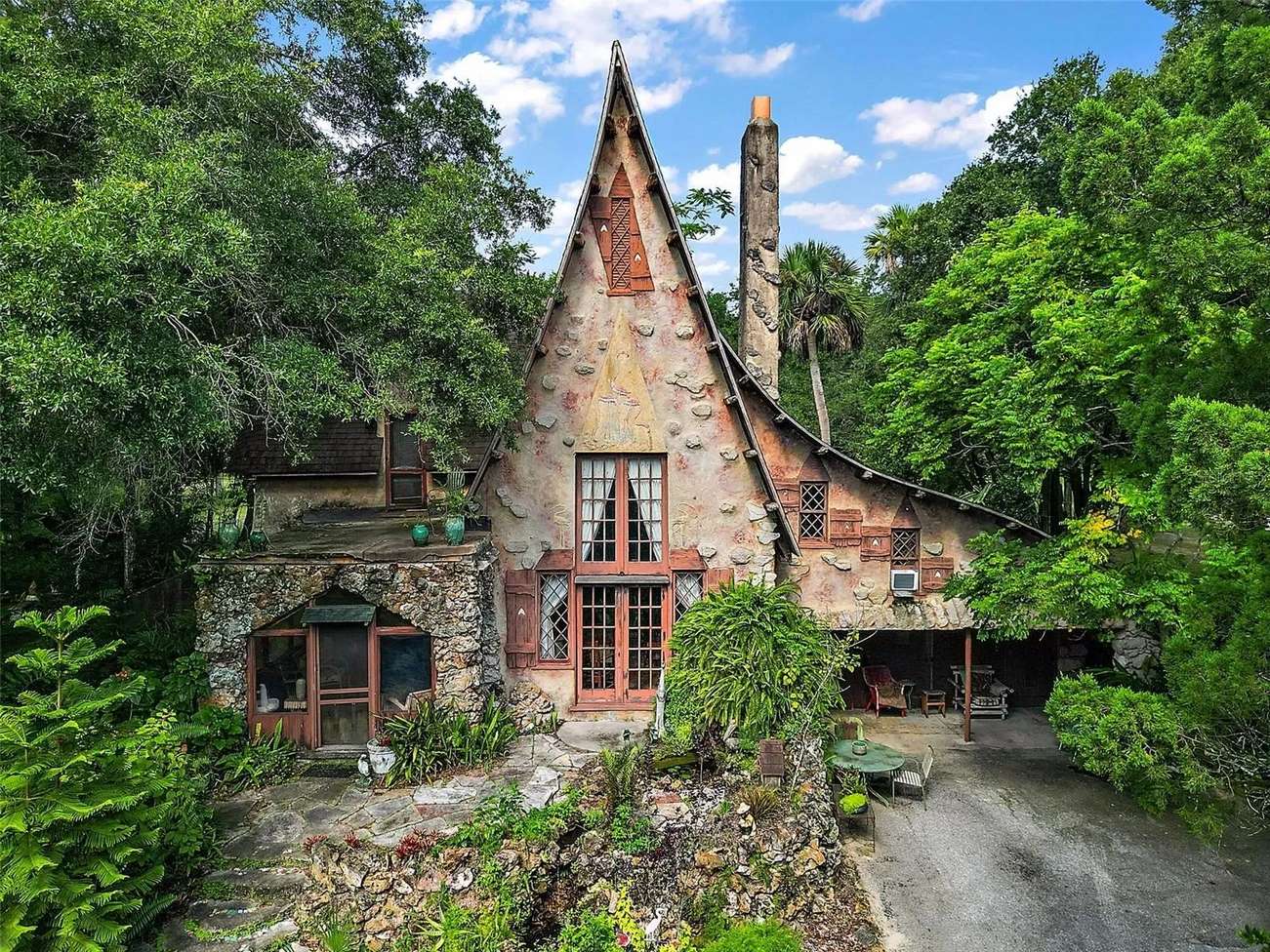 Old House Dreams - Page 2 - Specially selected historic & old homes for ...