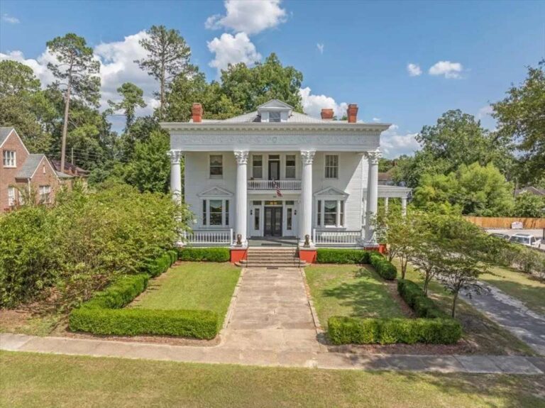 1902 Classical Revival in Montezuma, GA - Old House Dreams