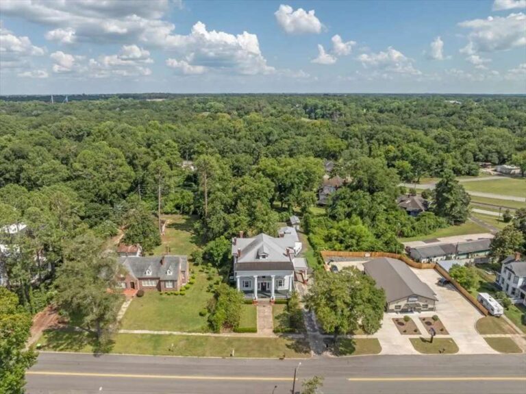 1902 Classical Revival in Montezuma, GA - Old House Dreams