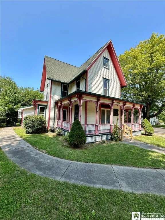 Brocton, NY - Old House Dreams