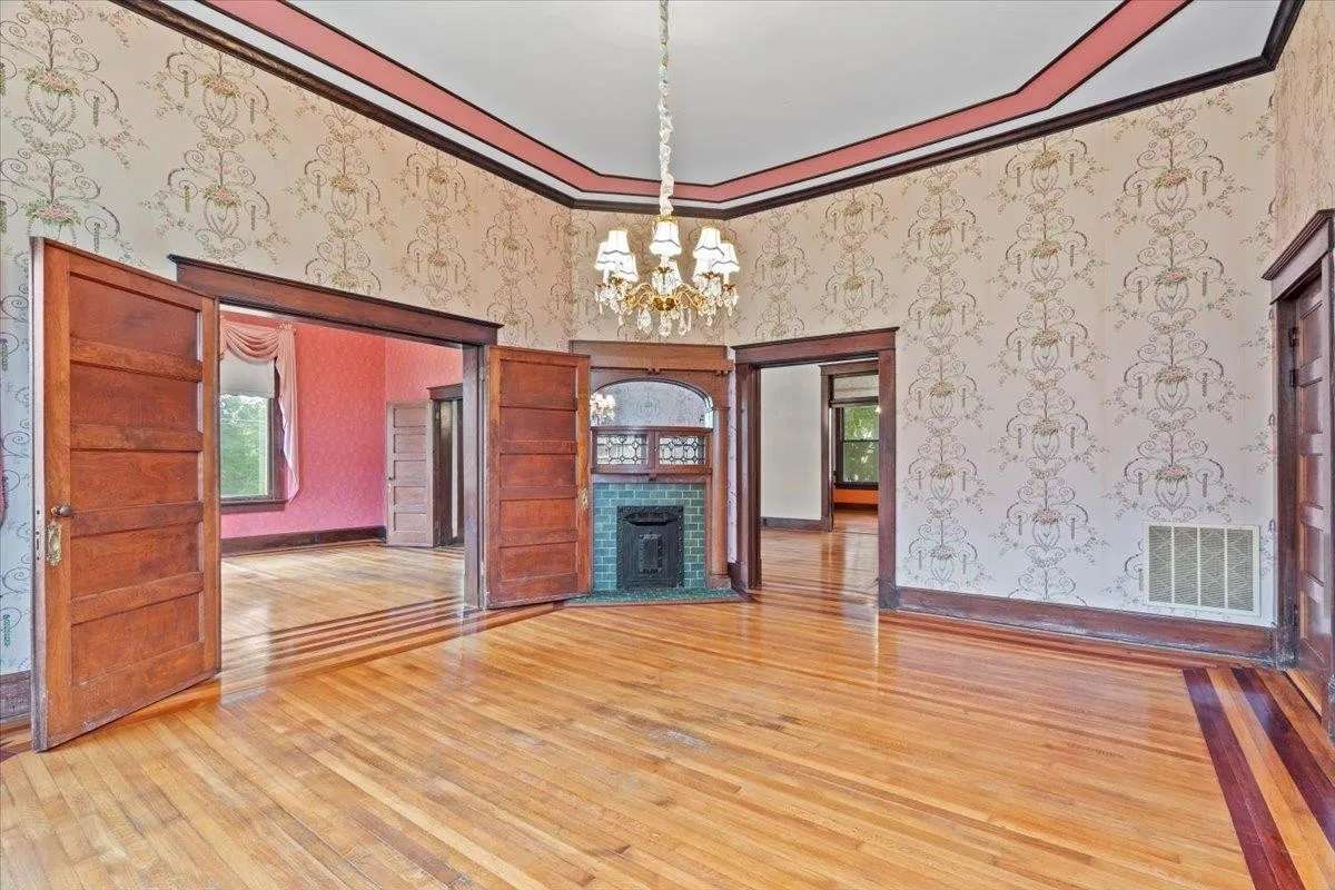 1908 in Mason, TN - Old House Dreams