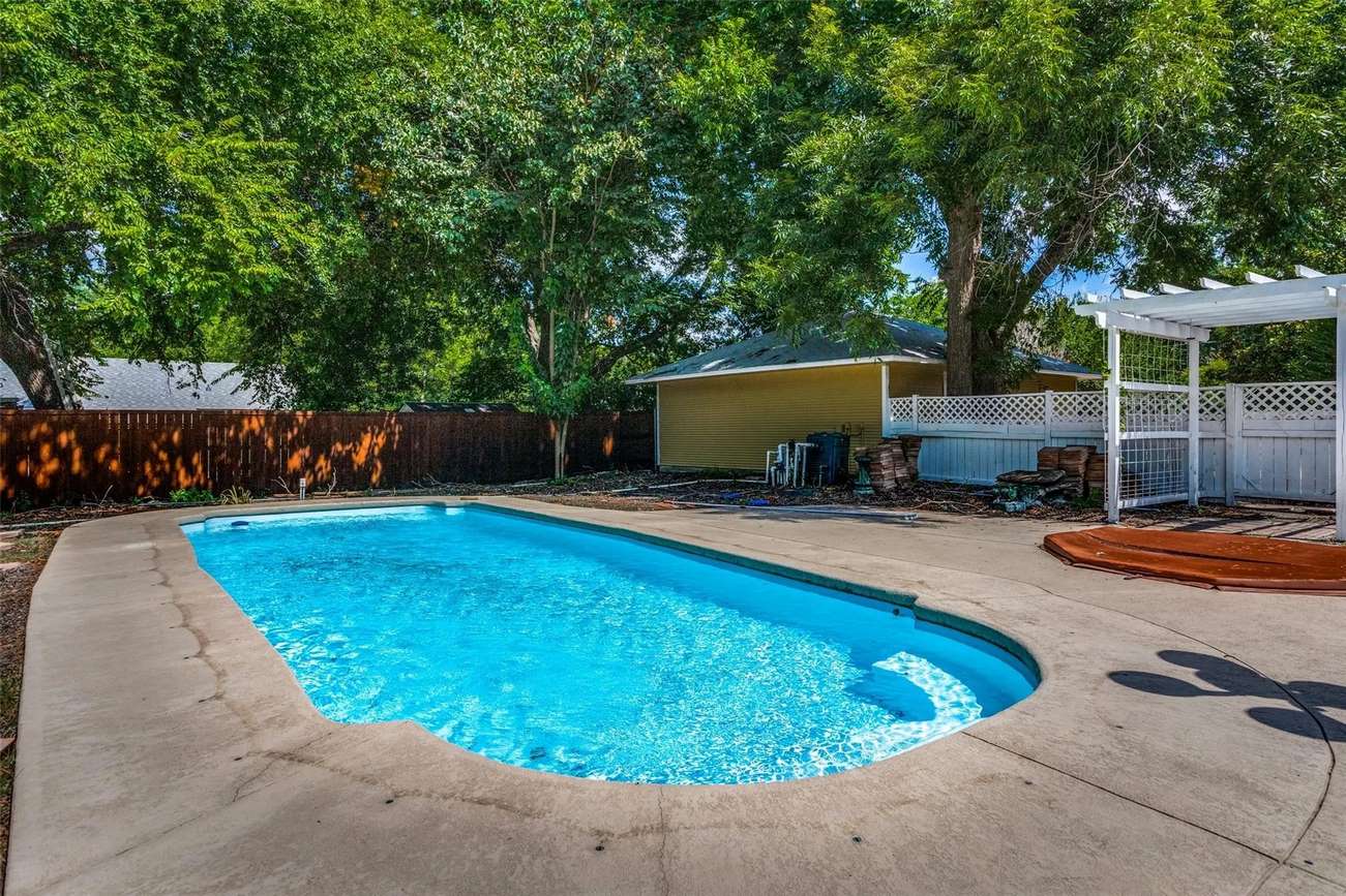 1916 Prairie in Farmersville, TX - Old House Dreams