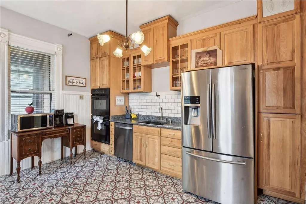 1887 Queen Anne in Minneapolis, MN - Old House Dreams