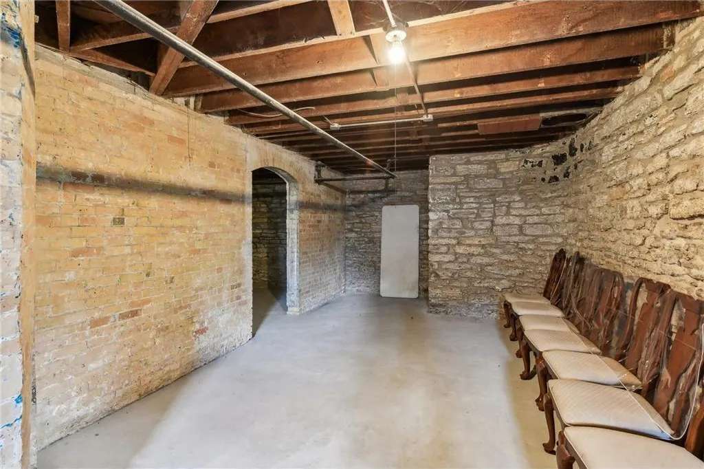 1887 Queen Anne in Minneapolis, MN - Old House Dreams