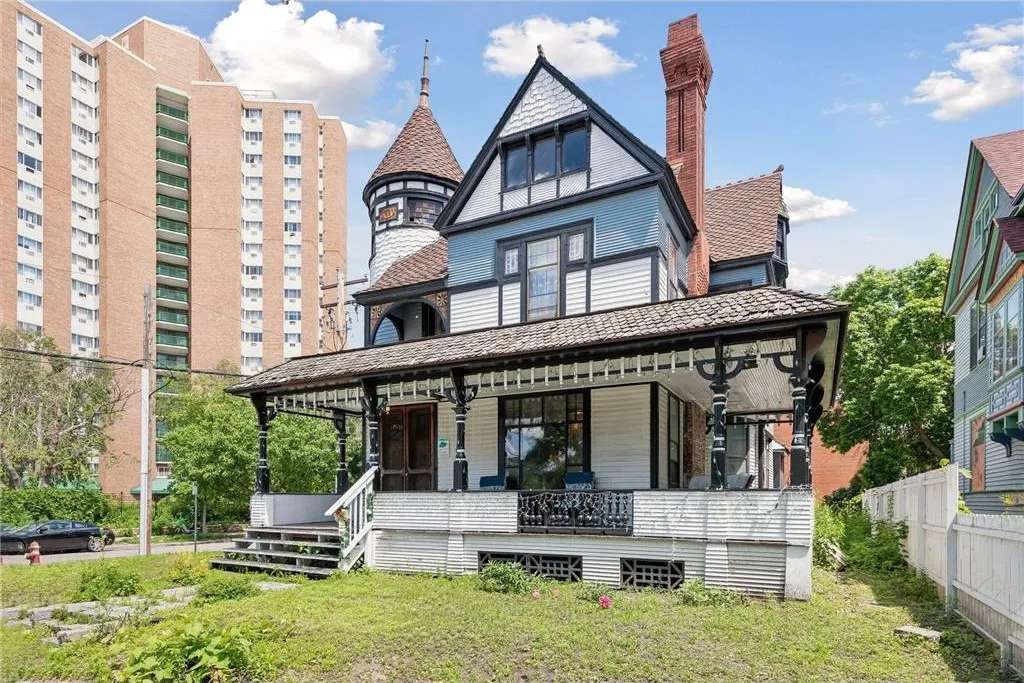 1887 Queen Anne in Minneapolis, MN - Old House Dreams