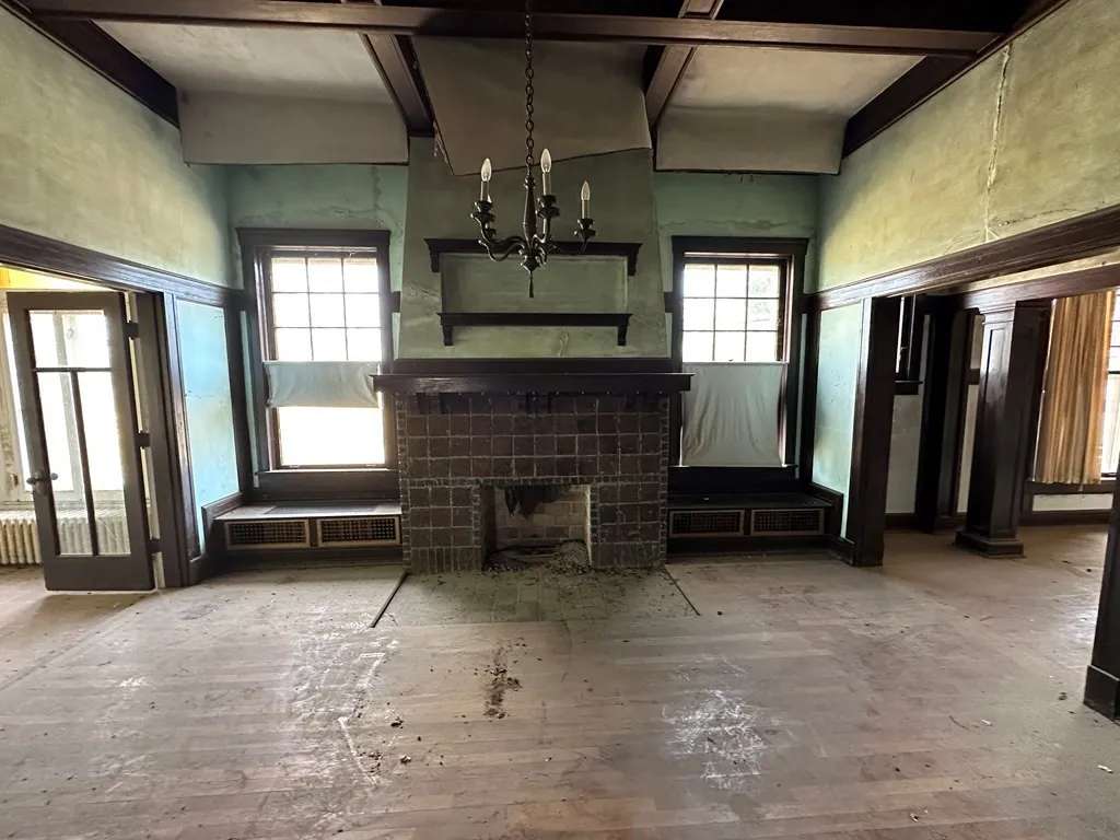 Gunnison, MS - Old House Dreams