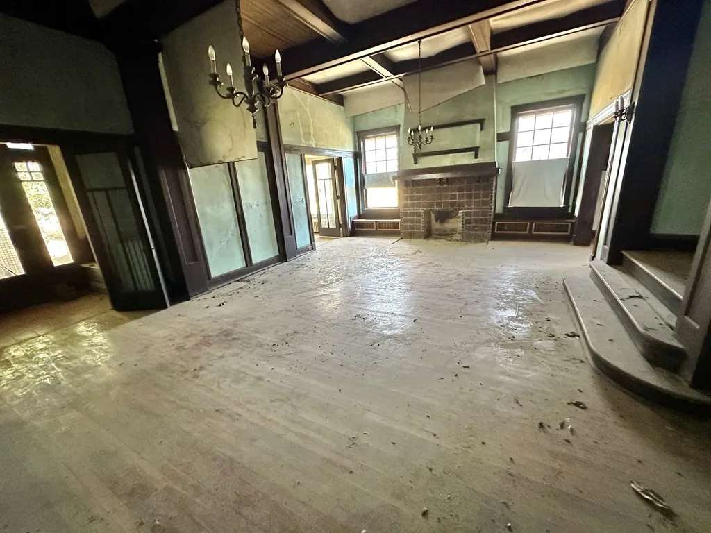 Gunnison, MS - Old House Dreams
