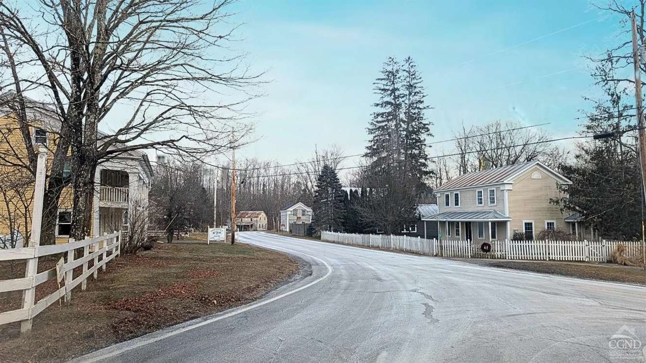Middleburgh, NY - Old House Dreams