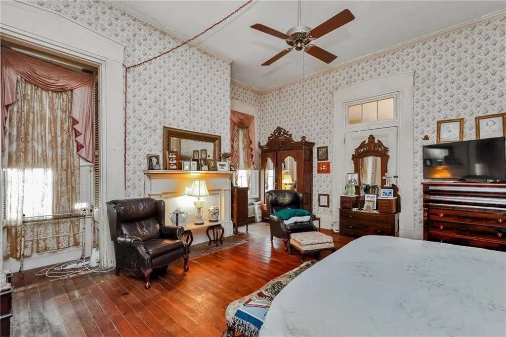 1857 Greek Revival in Lorman, MS - Old House Dreams