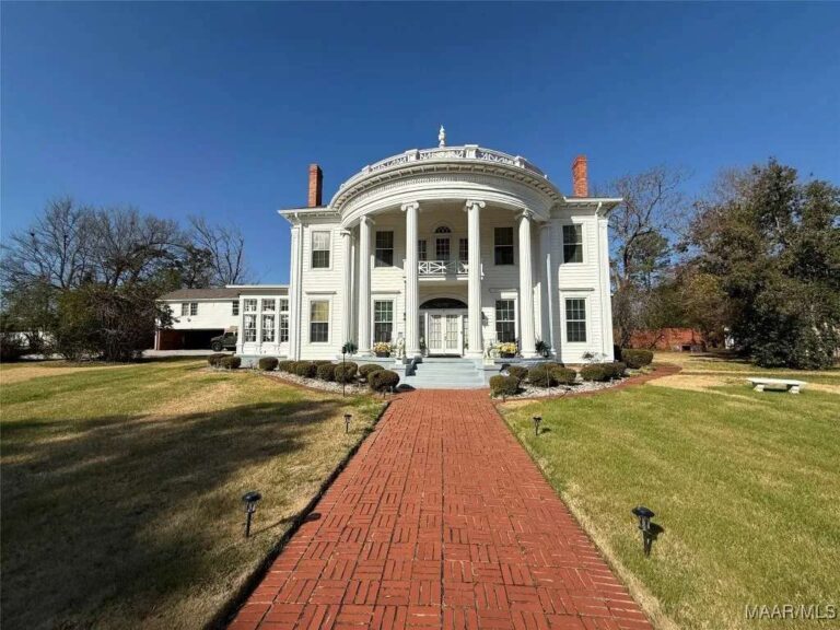 c. 1898 Classical Revival in Selma, AL - Old House Dreams