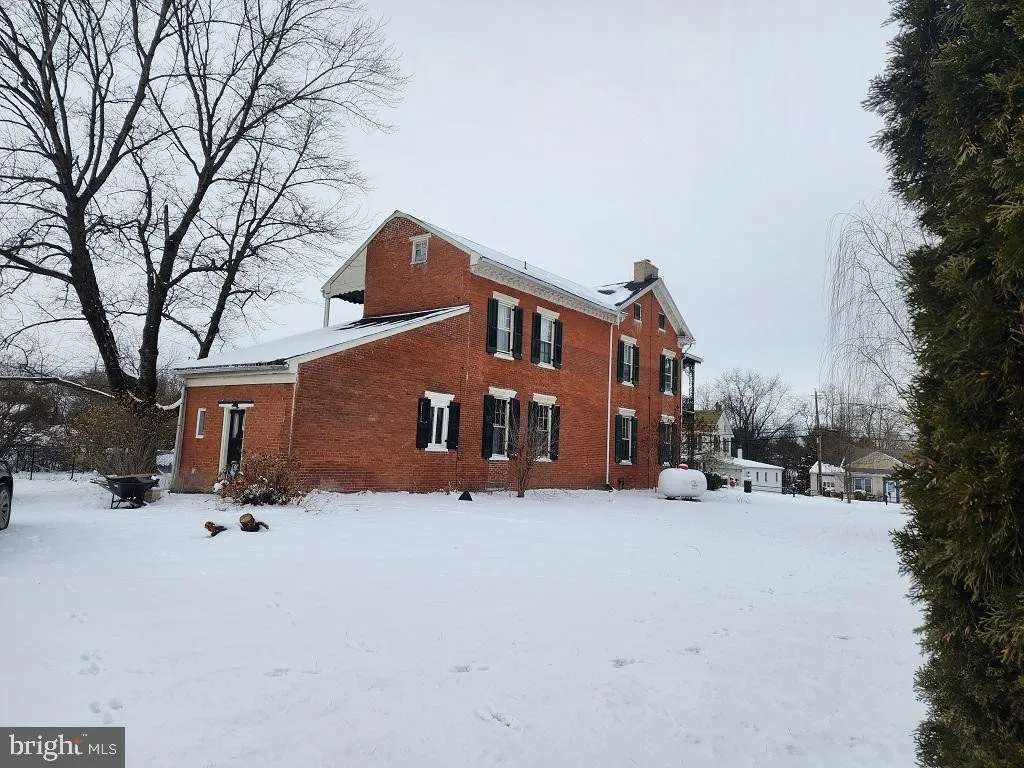 1857 in York Springs, PA - Old House Dreams