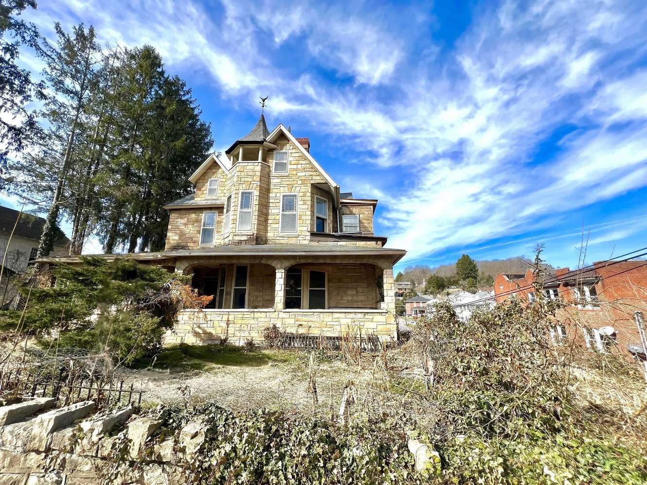 Mount Hope, WV (George F. Barber) - Old House Dreams