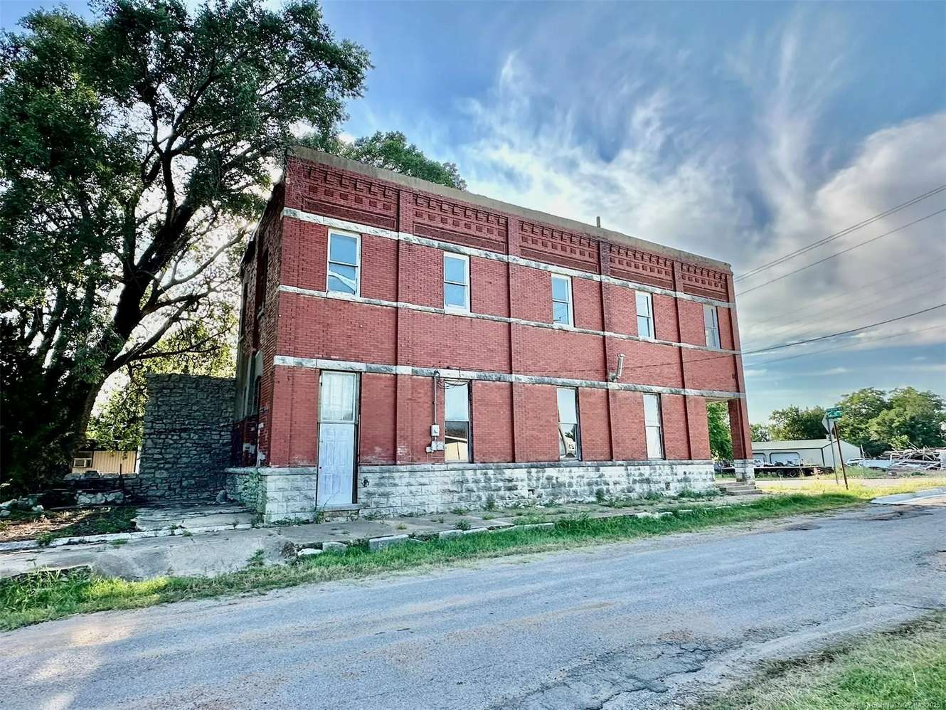 c. 1900 in Roff, OK - Old House Dreams
