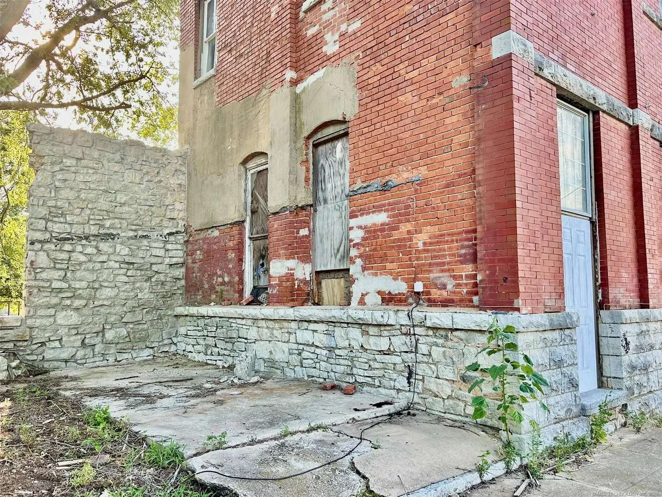 c. 1900 in Roff, OK - Old House Dreams