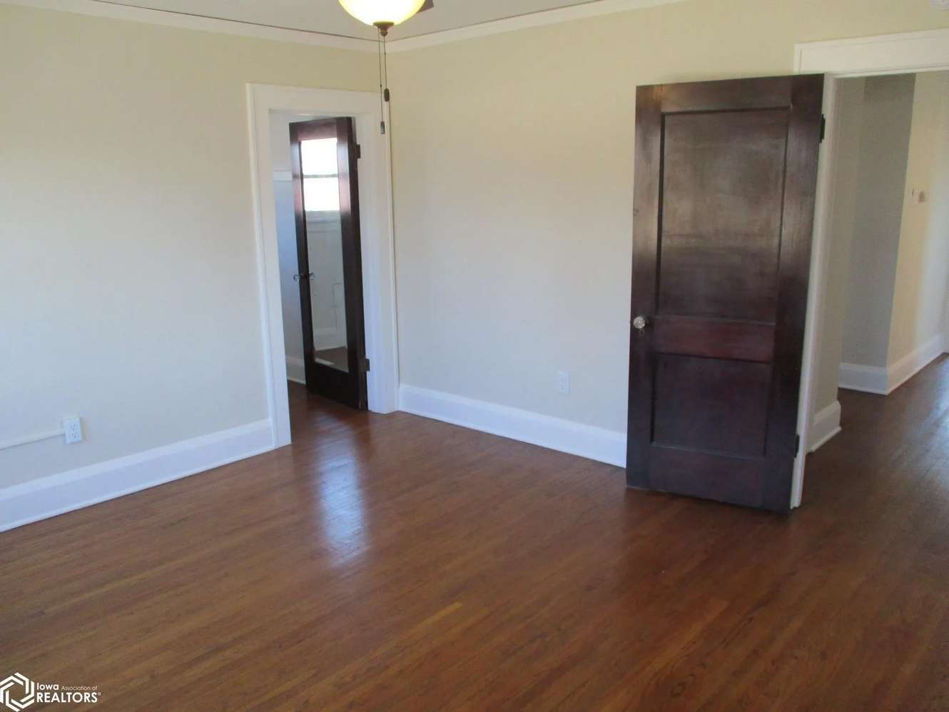 1917 in Dysart, IA - Old House Dreams