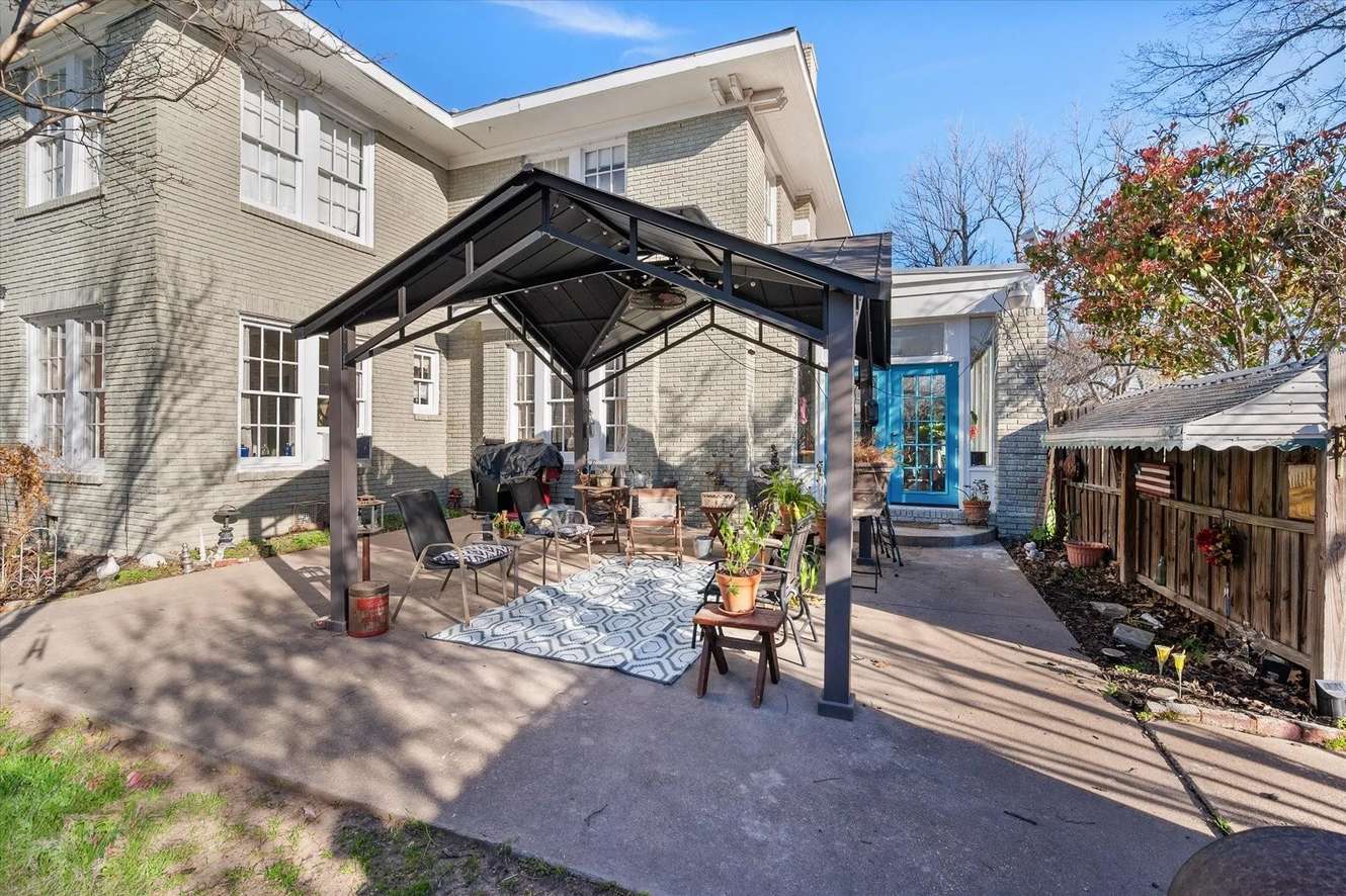 1925 in Kerens, TX - Old House Dreams