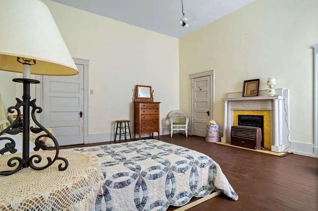 1910 in Shellman, GA - Old House Dreams