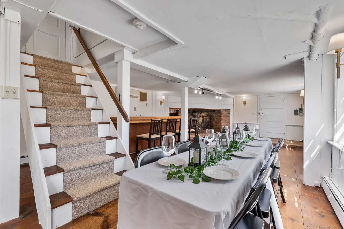 c. 1784 in Windsor, CT - Old House Dreams